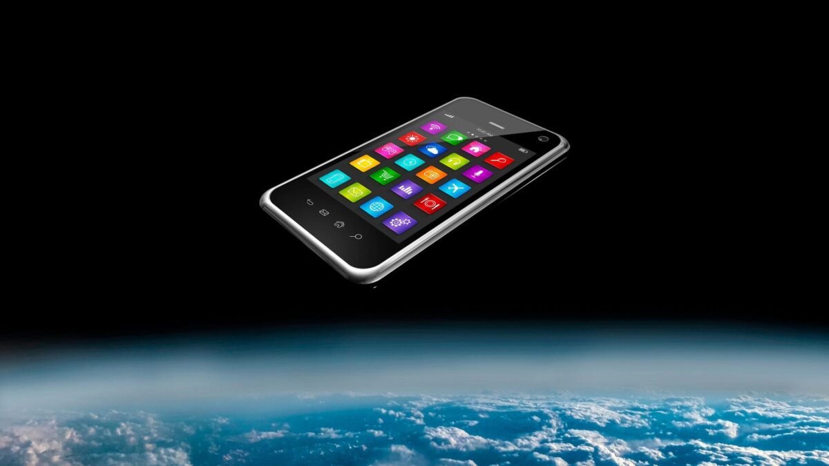 The Most Informative Space Apps for 2025 | Dylan Taylor